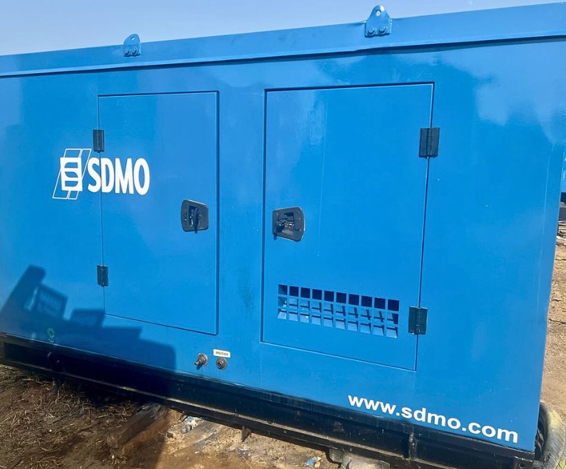 Groupe électrogène SDMO 100KVA – Capoté & Insonorisé - Boutique soperiel